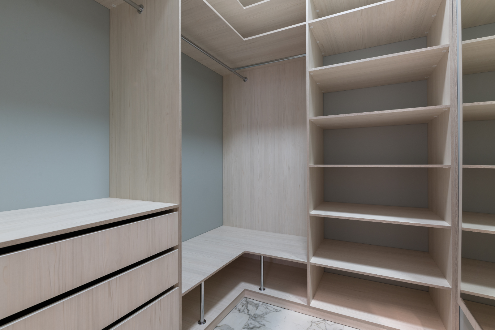 Royal Palm Closet, Design & Fine Cabinetry